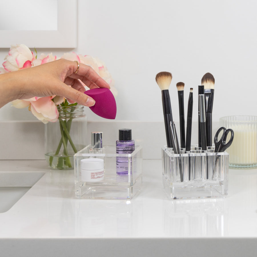 makeup brush holder